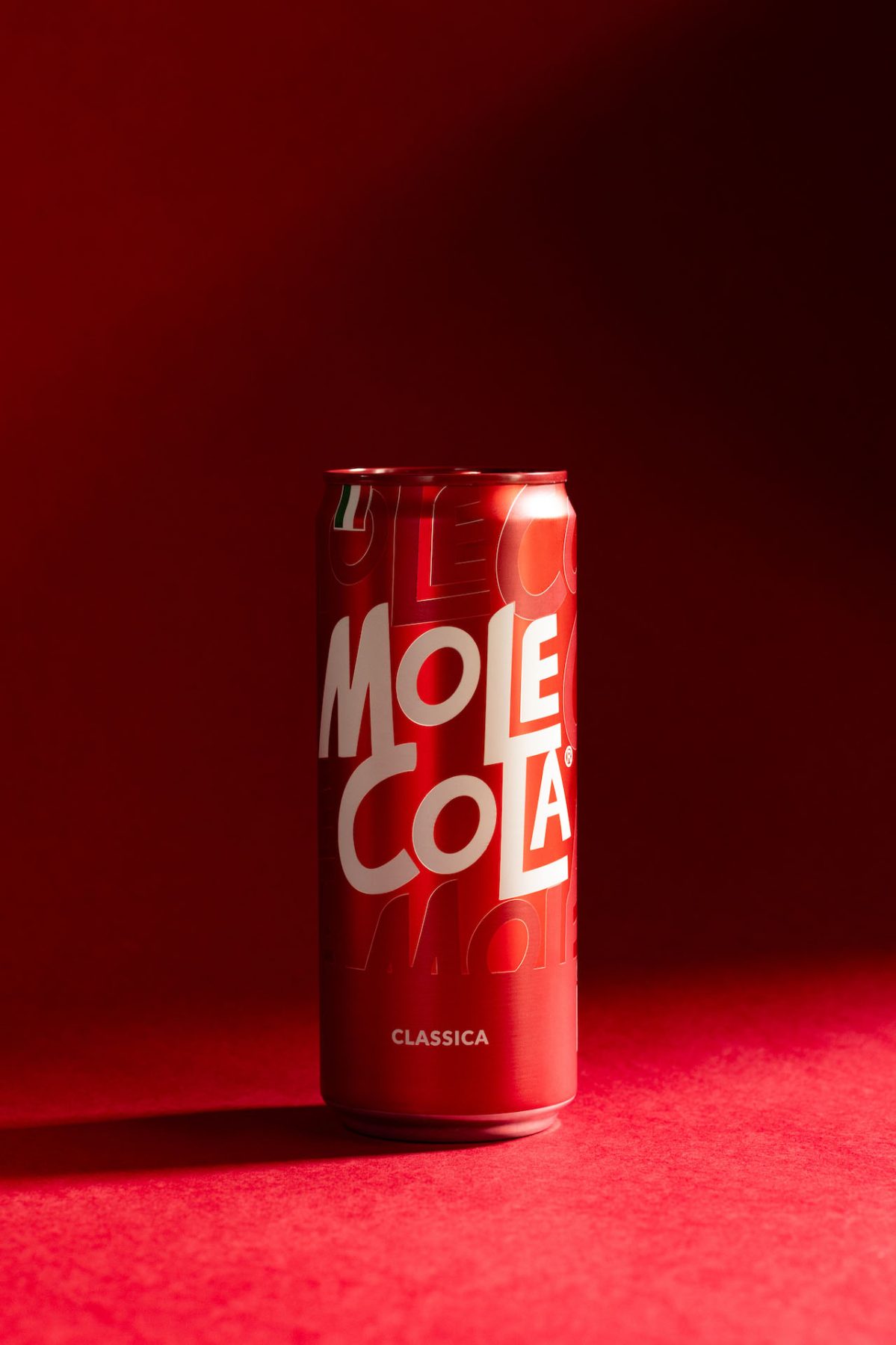 Molecola - Italiana Vera - Curve Creative Studio